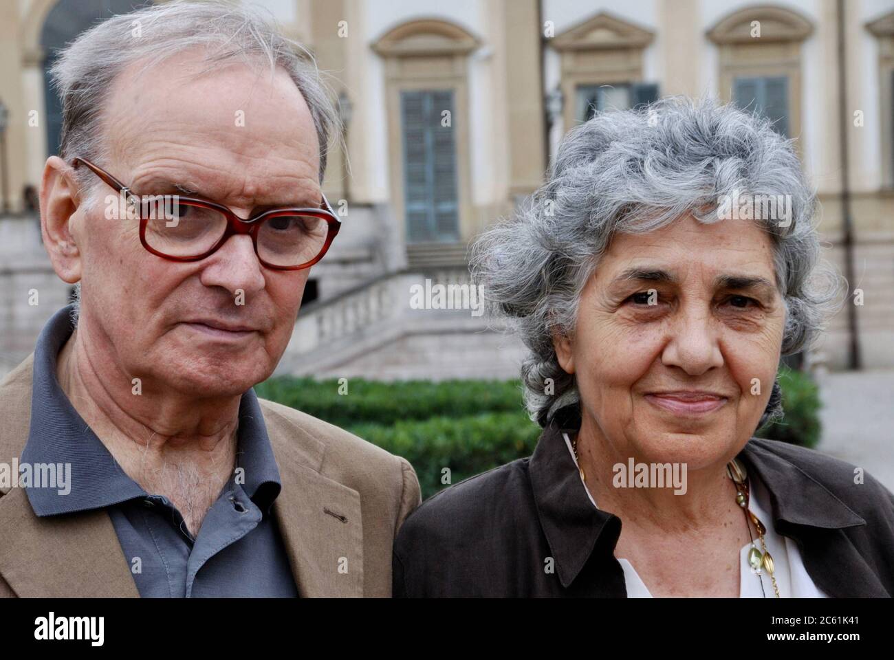 Ennio morricone and his wife Banque de photographies et d’images à ...