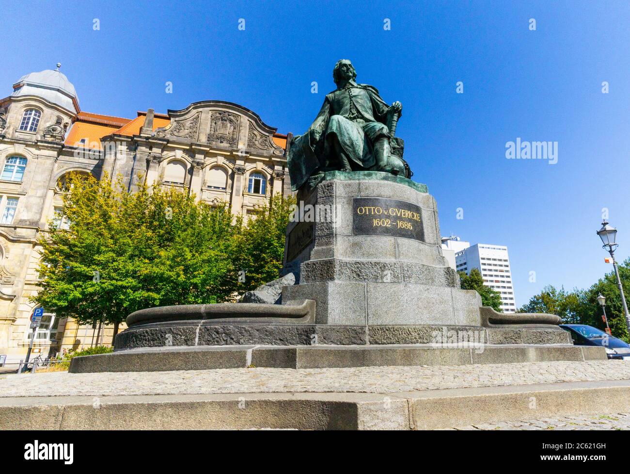 Otto von guericke monument Banque de photographies et d’images à haute résolution - Alamy