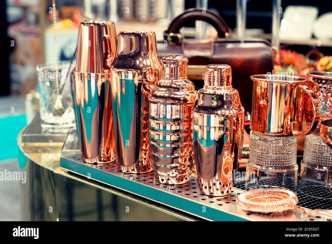 Barre en laiton Banque de photographies et d’images à haute résolution ...