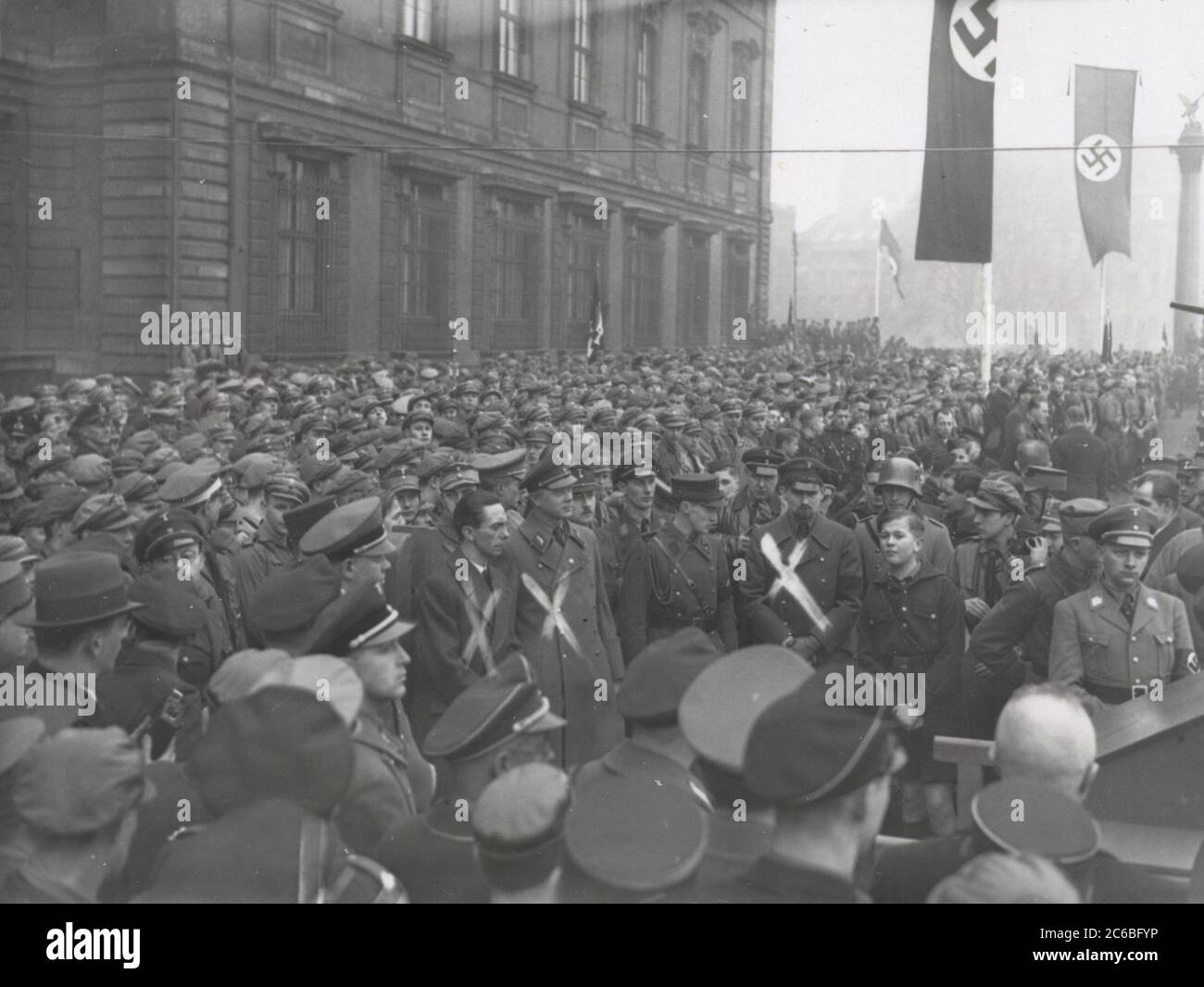 Rally Berlin Lustgarten Heinrich Hoffmann photographies 1934 ...