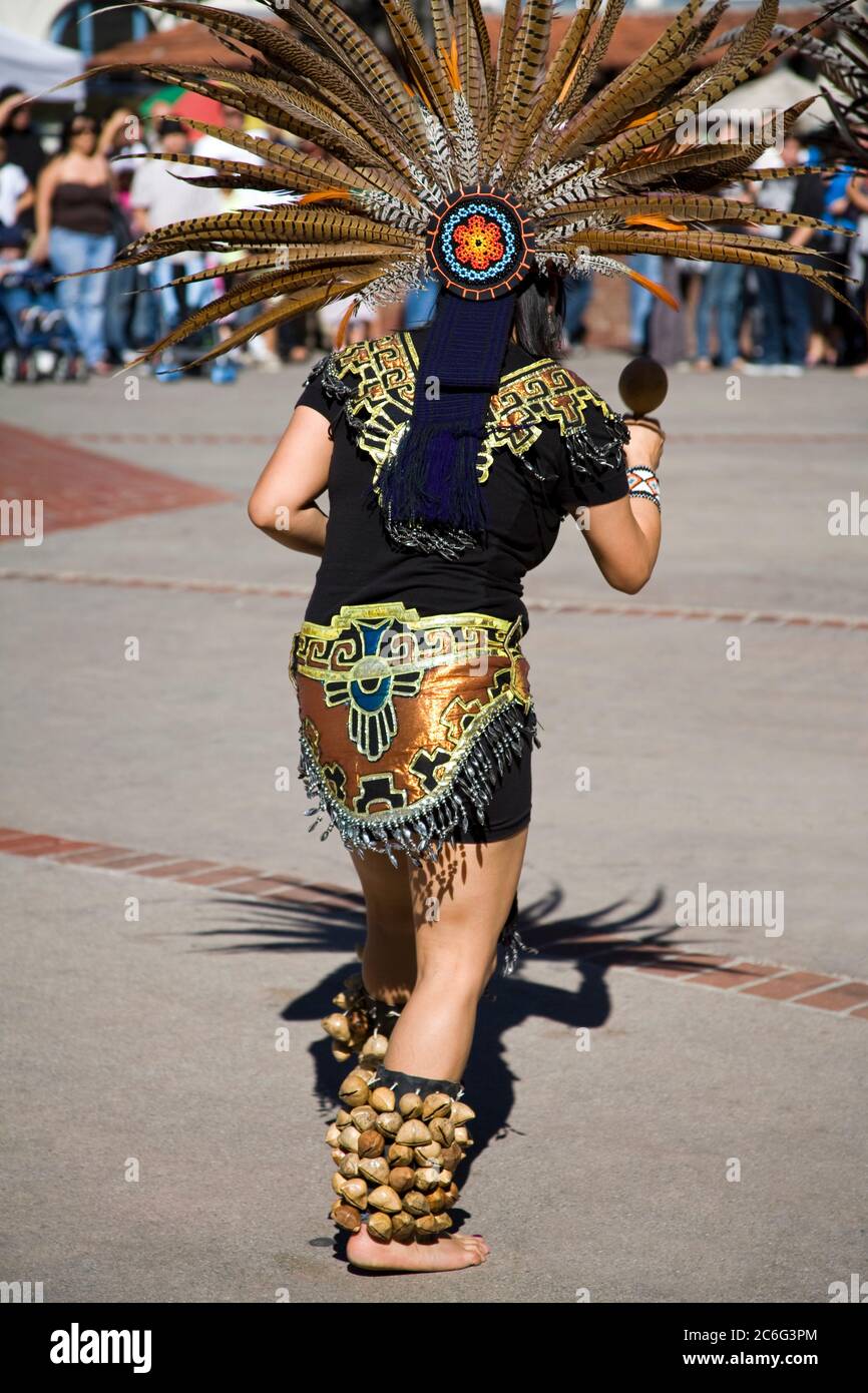 Aztecs dancers Banque de photographies et d’images à haute résolution ...