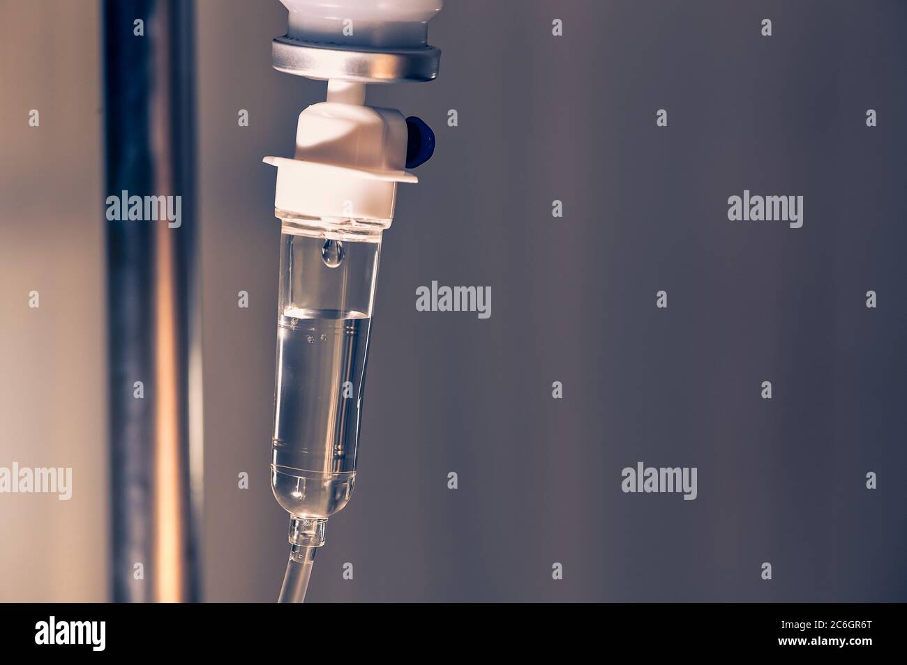 Perfusion Intraveineuse À L'hôpital Banque d'image et photos - Alamy