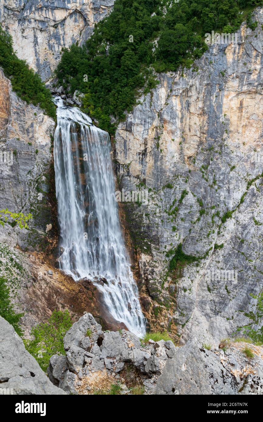 Cascade De Boka Banque d'image et photos - Alamy