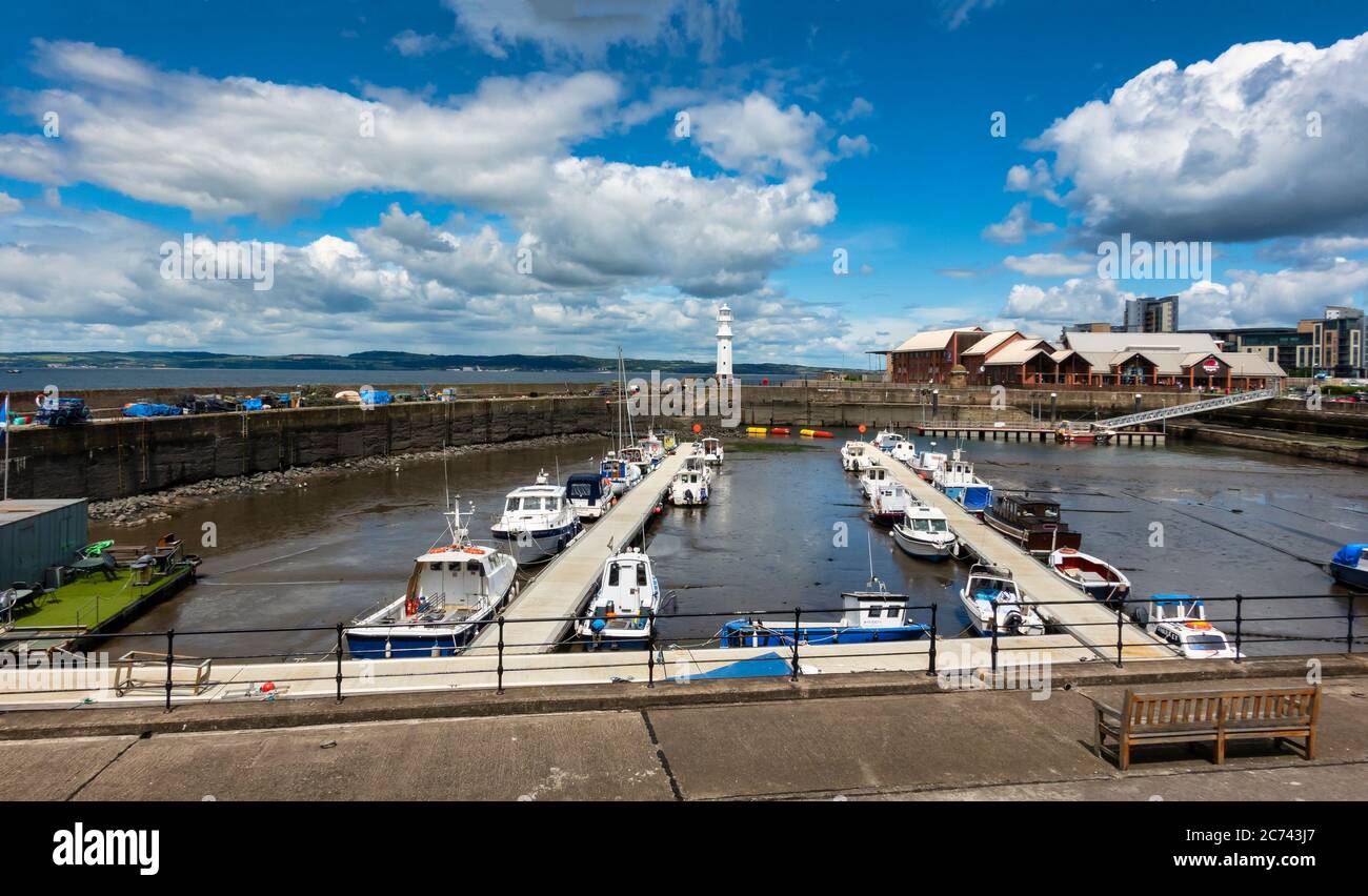 Phare de leith harbour Banque de photographies et d’images à haute ...