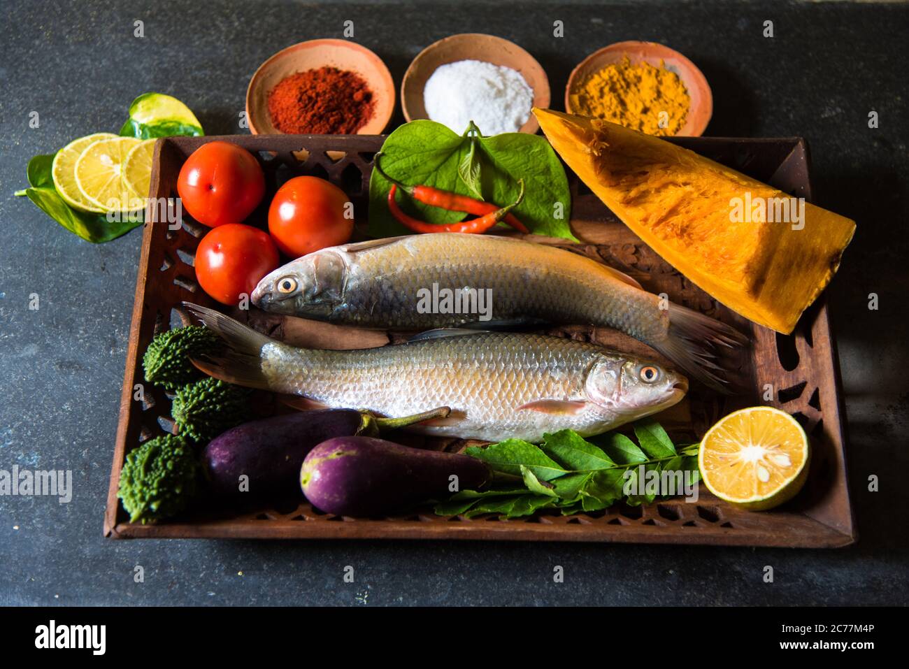 Présentation de poissons et légumes avec utilisation de l'accent ...