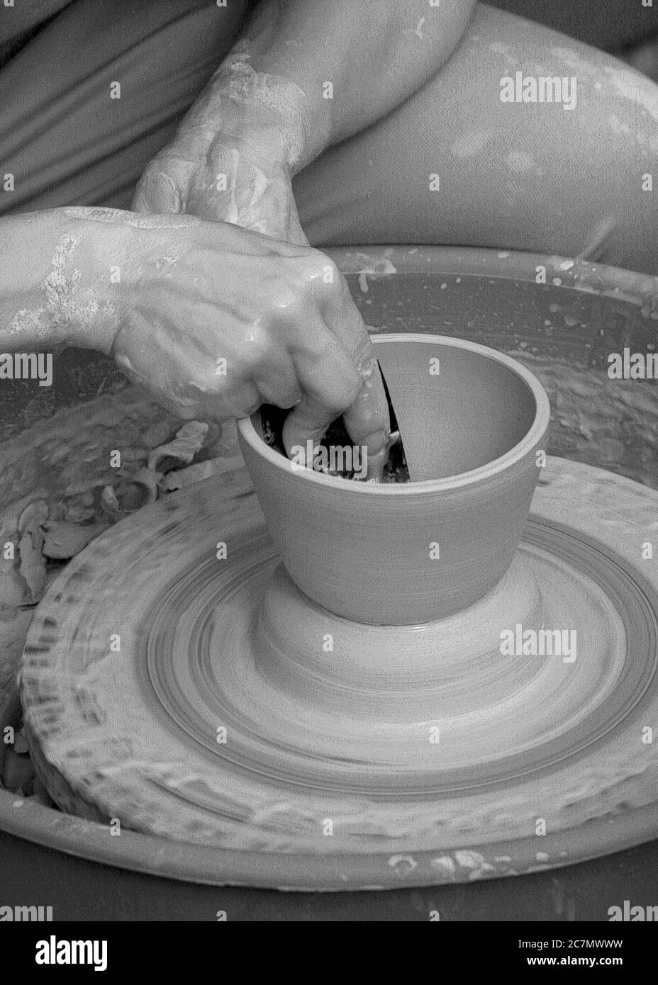 Rotation de la roue des potiers Banque d'images noir et blanc - Alamy