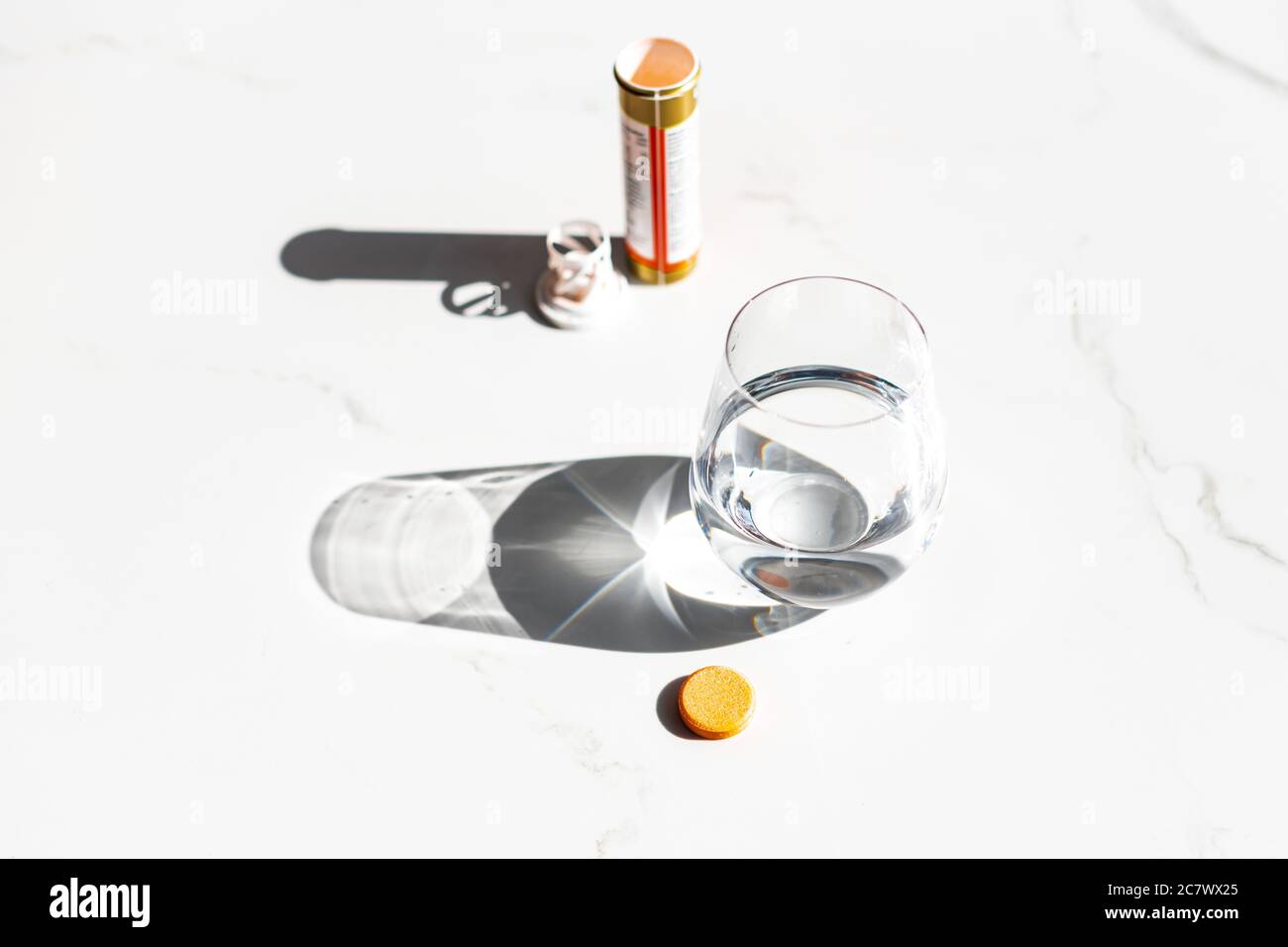 Comprimé effervescent Banque de photographies et d’images à haute ...