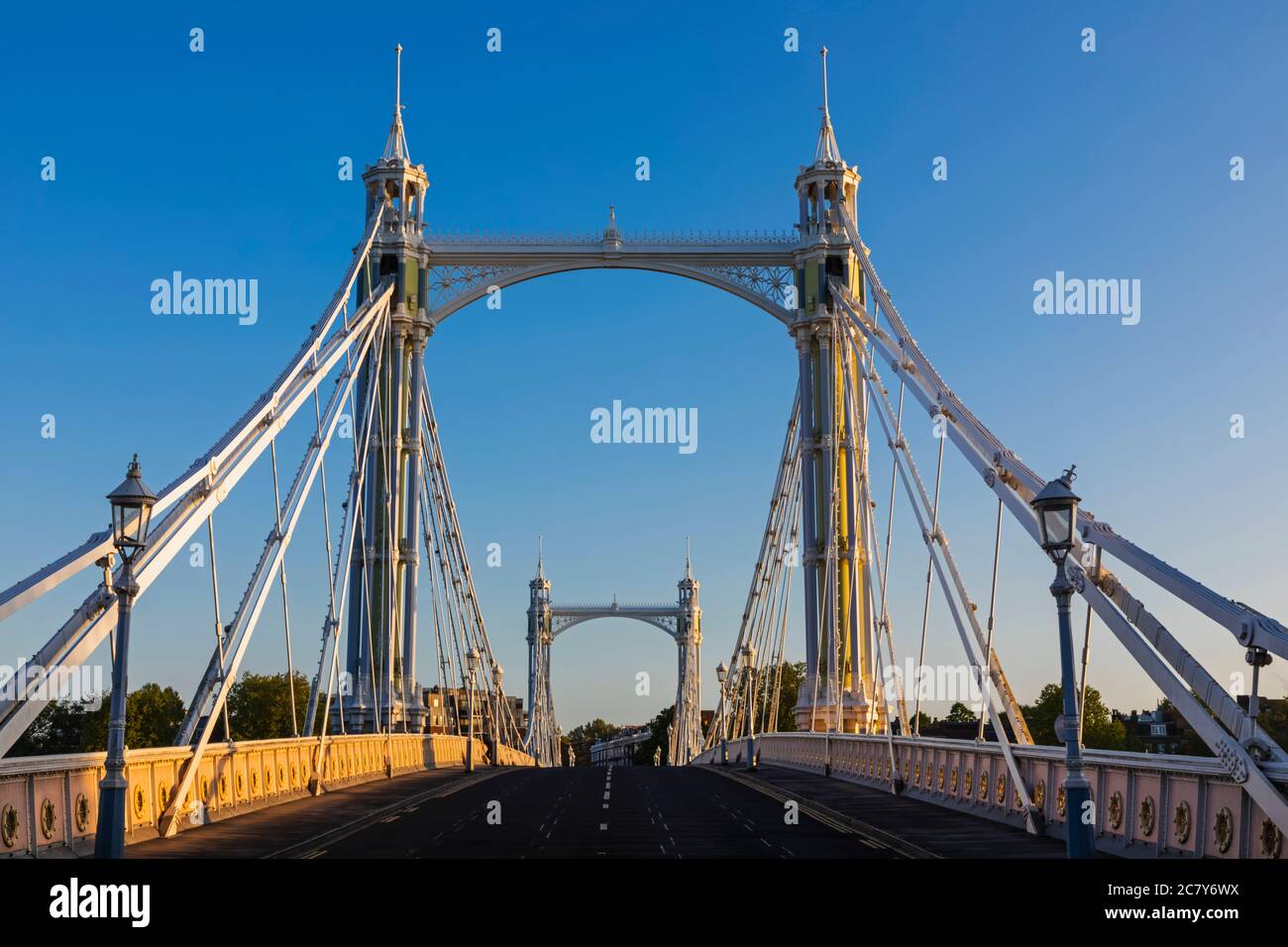 Albert bridge road Banque de photographies et d’images à haute ...