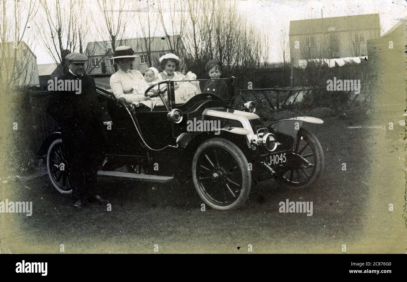 Fernand renault Banque de photographies et d’images à haute résolution ...
