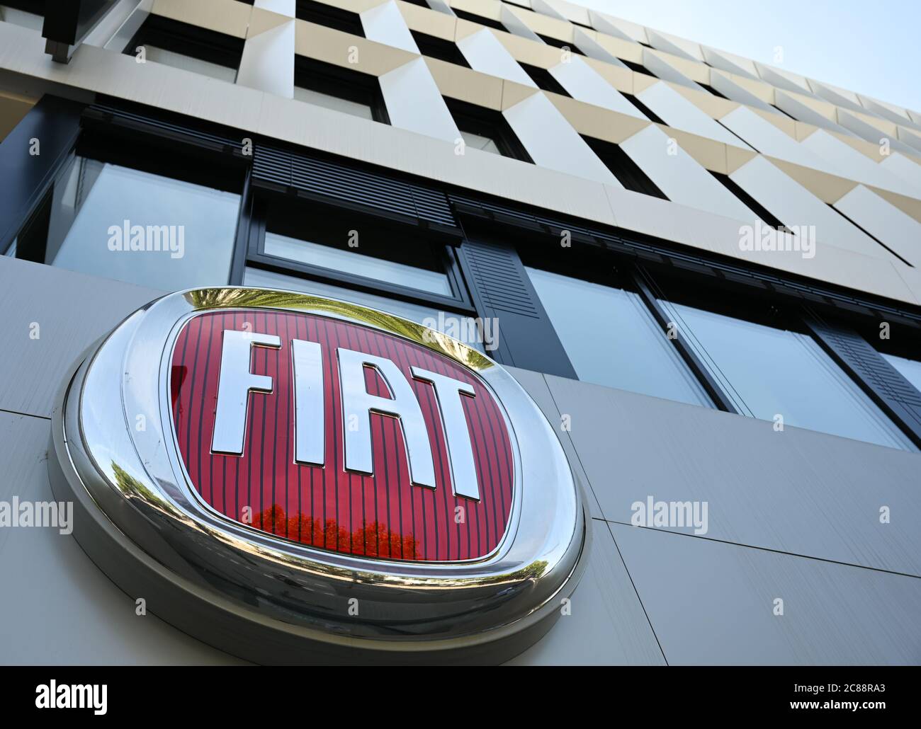 Moteurs fiat Banque de photographies et d’images à haute résolution - Alamy