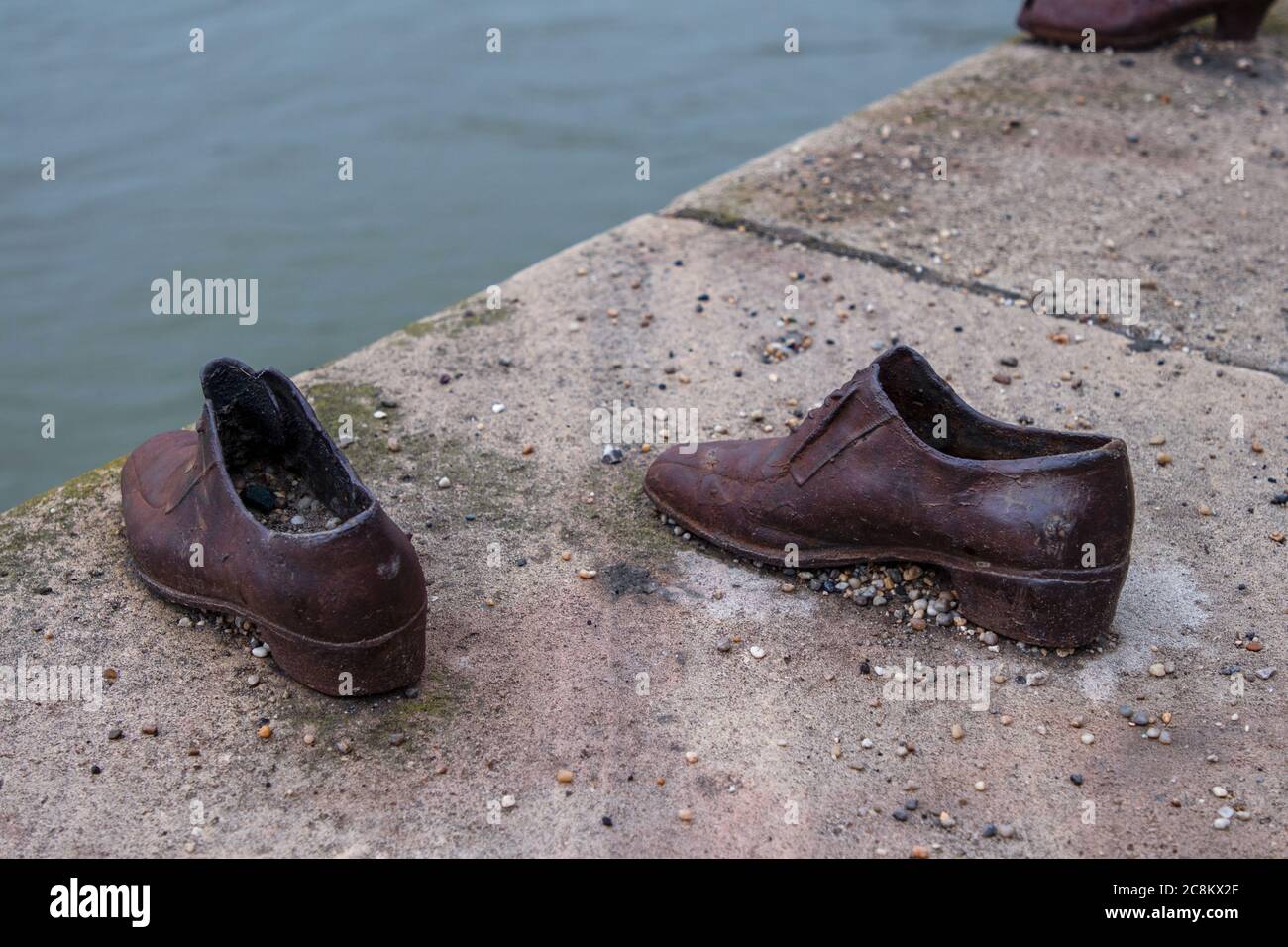 Budapest danube shoes statue Banque de photographies et d’images à ...