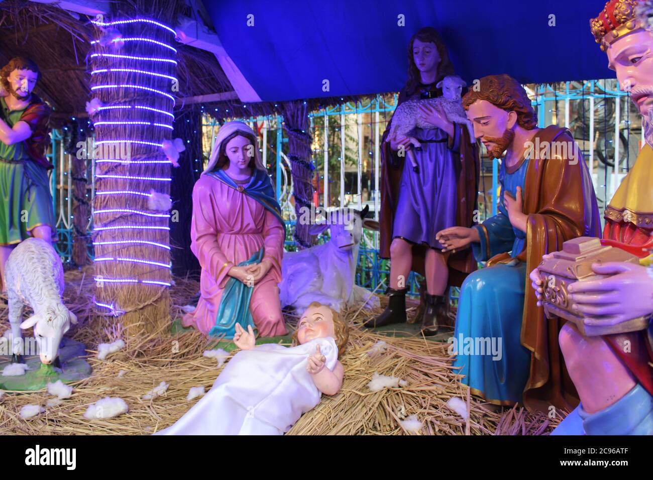 Jesus birth in the stable at bethlehem Banque de photographies et d ...