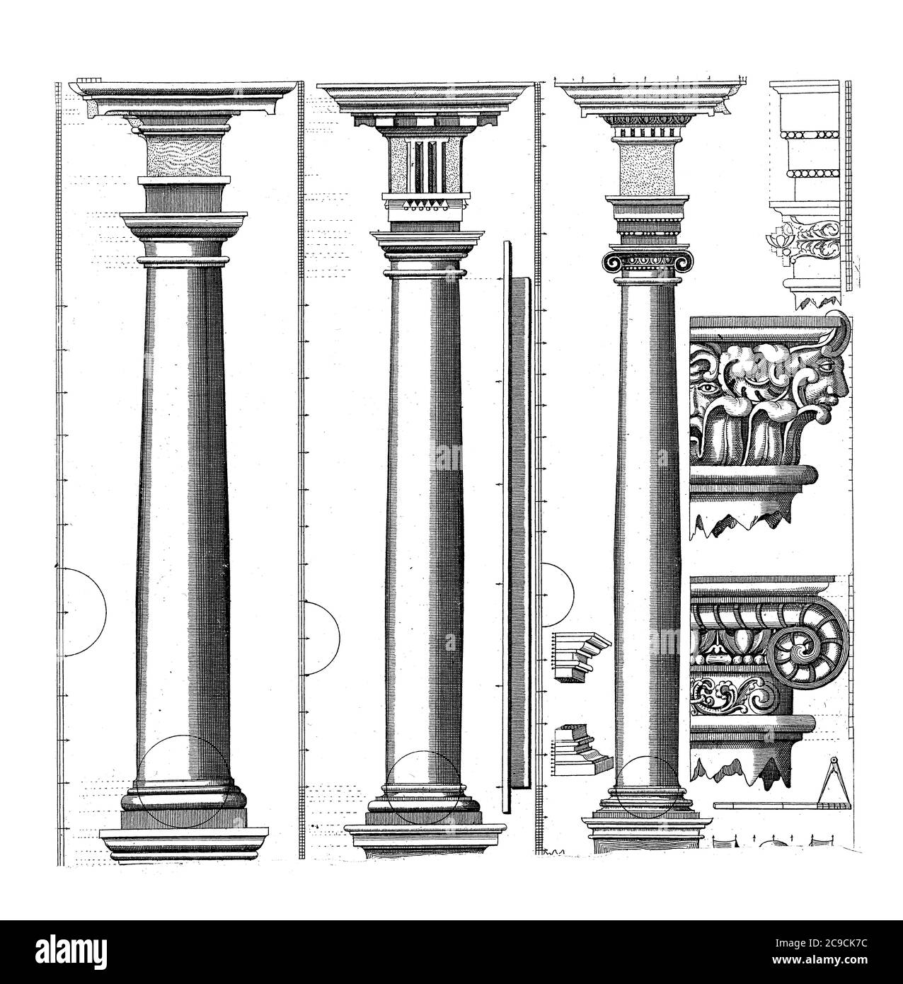 Trois colonnes doriques Banque d'images noir et blanc - Alamy