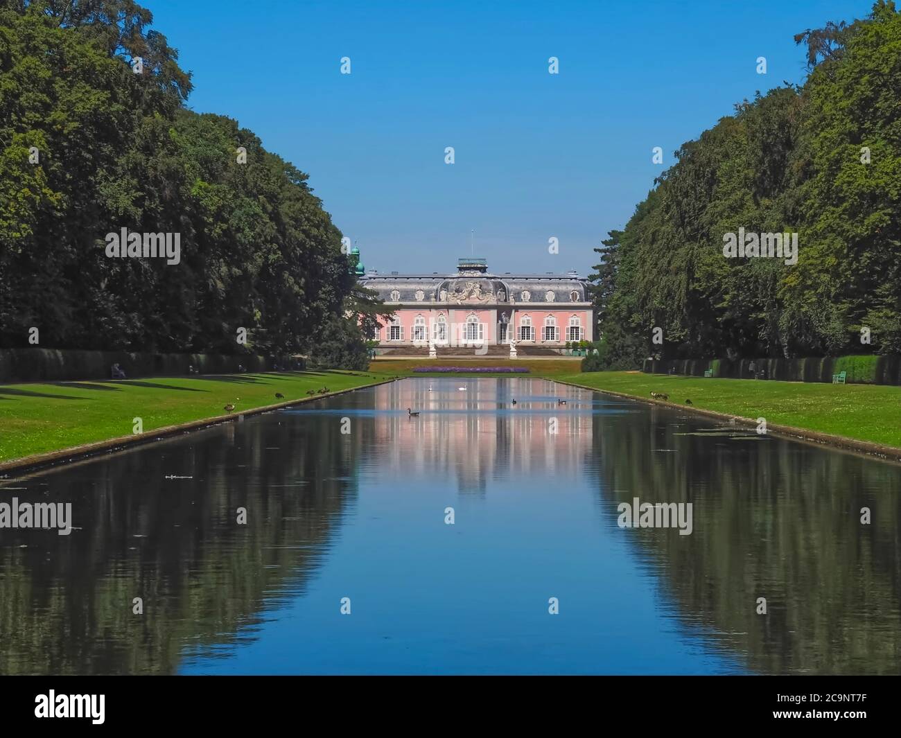 Château Rose Banque d'image et photos - Alamy