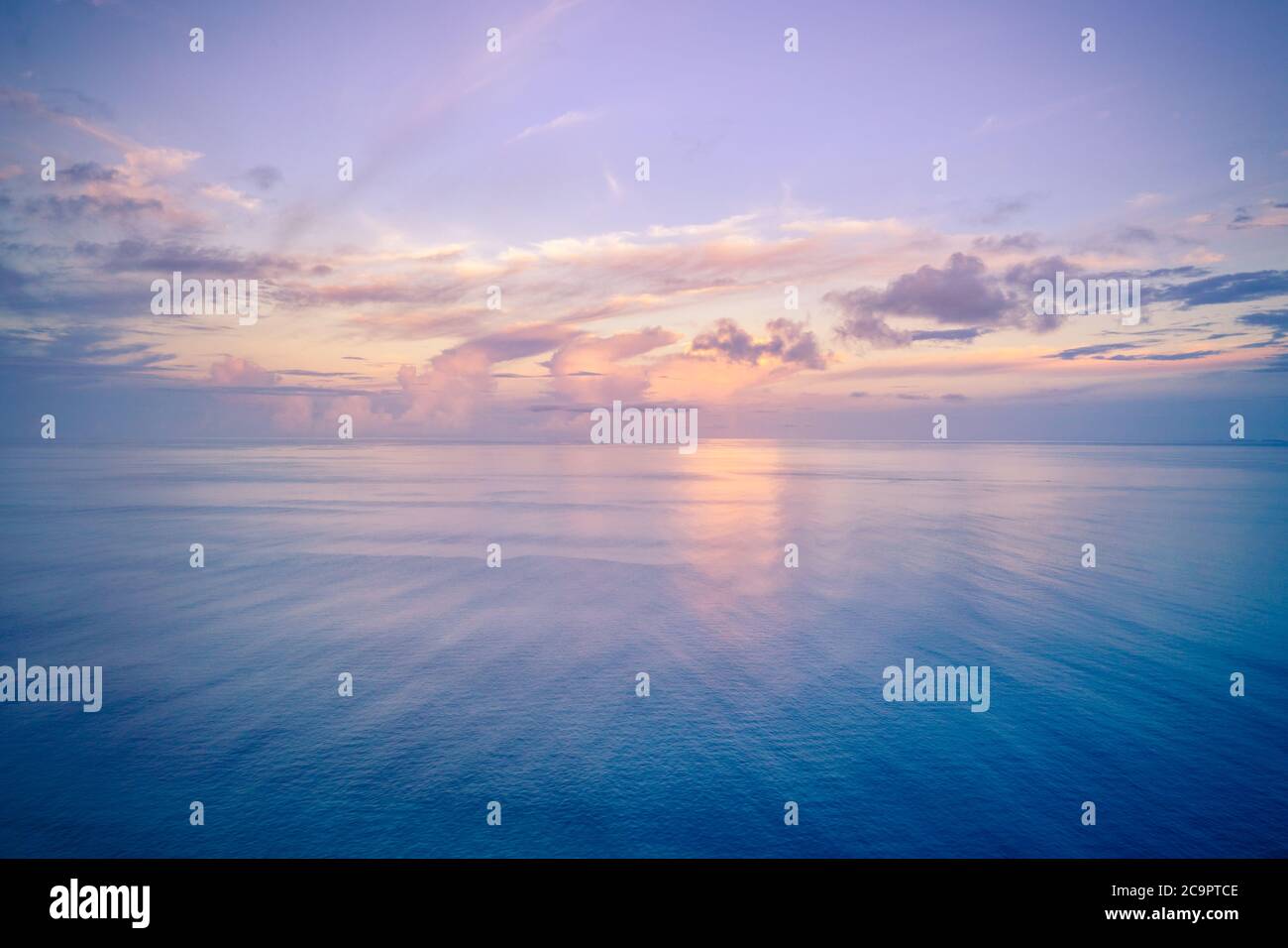Ondulation De La Mer Banque d'image et photos - Alamy