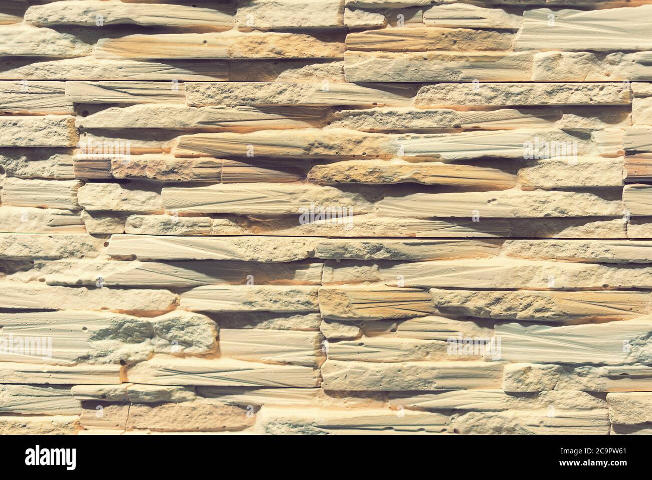 Mur en pierre empilée, revêtement en pierre naturelle. Mur de pierre ...