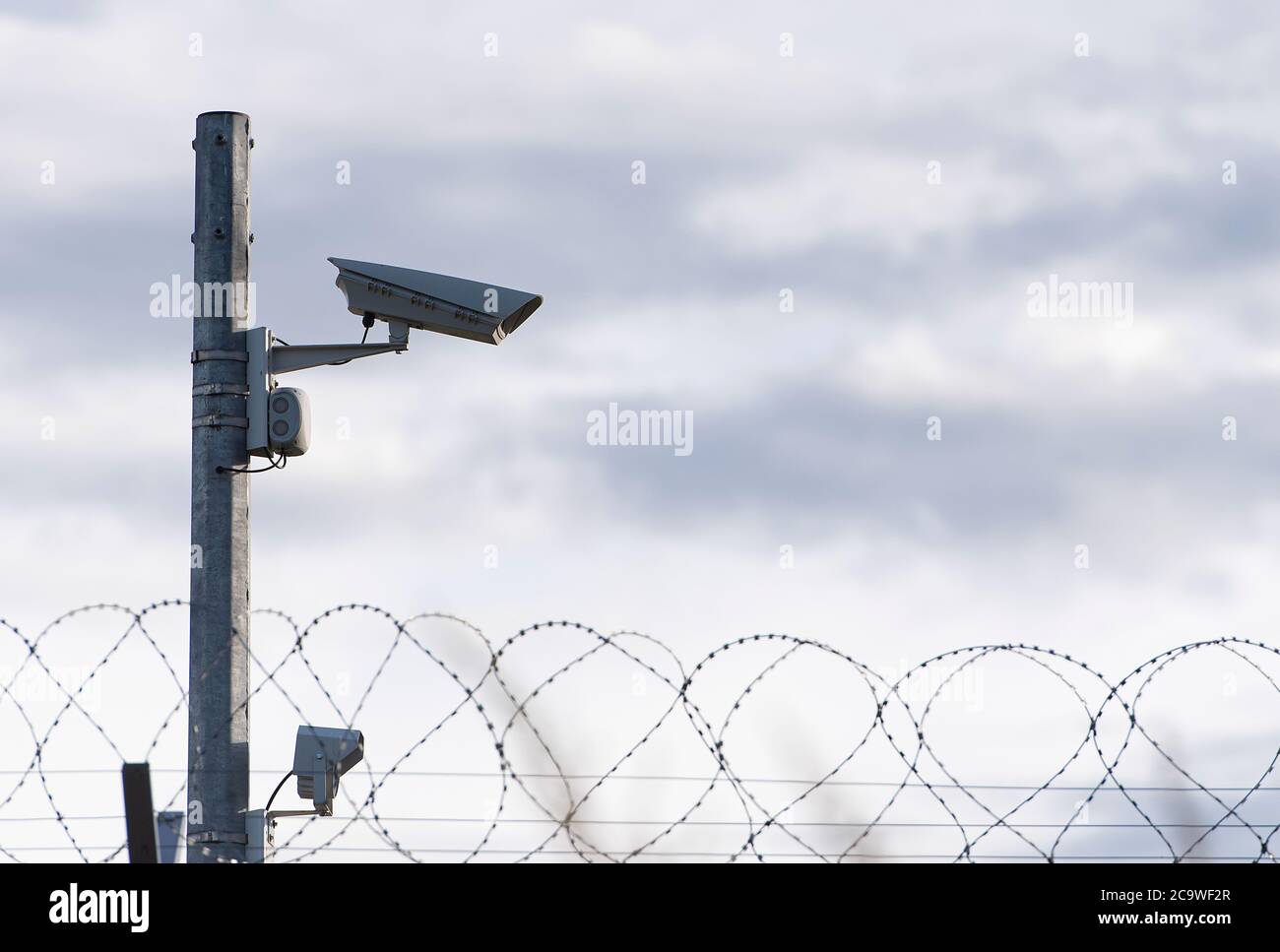 Surveillance des prisons Banque de photographies et d’images à haute ...