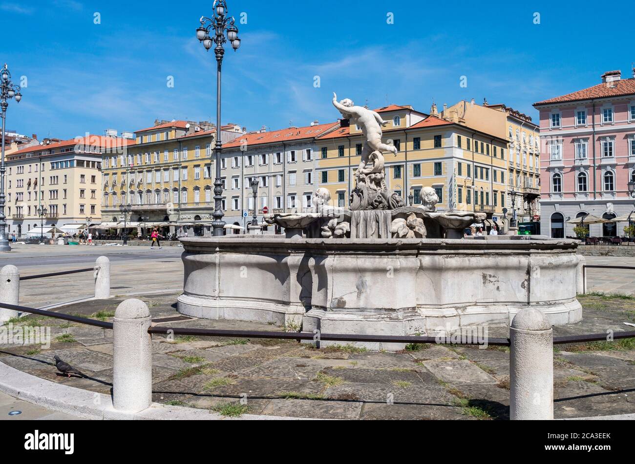 Piazza del ponterosso Banque de photographies et d’images à haute ...