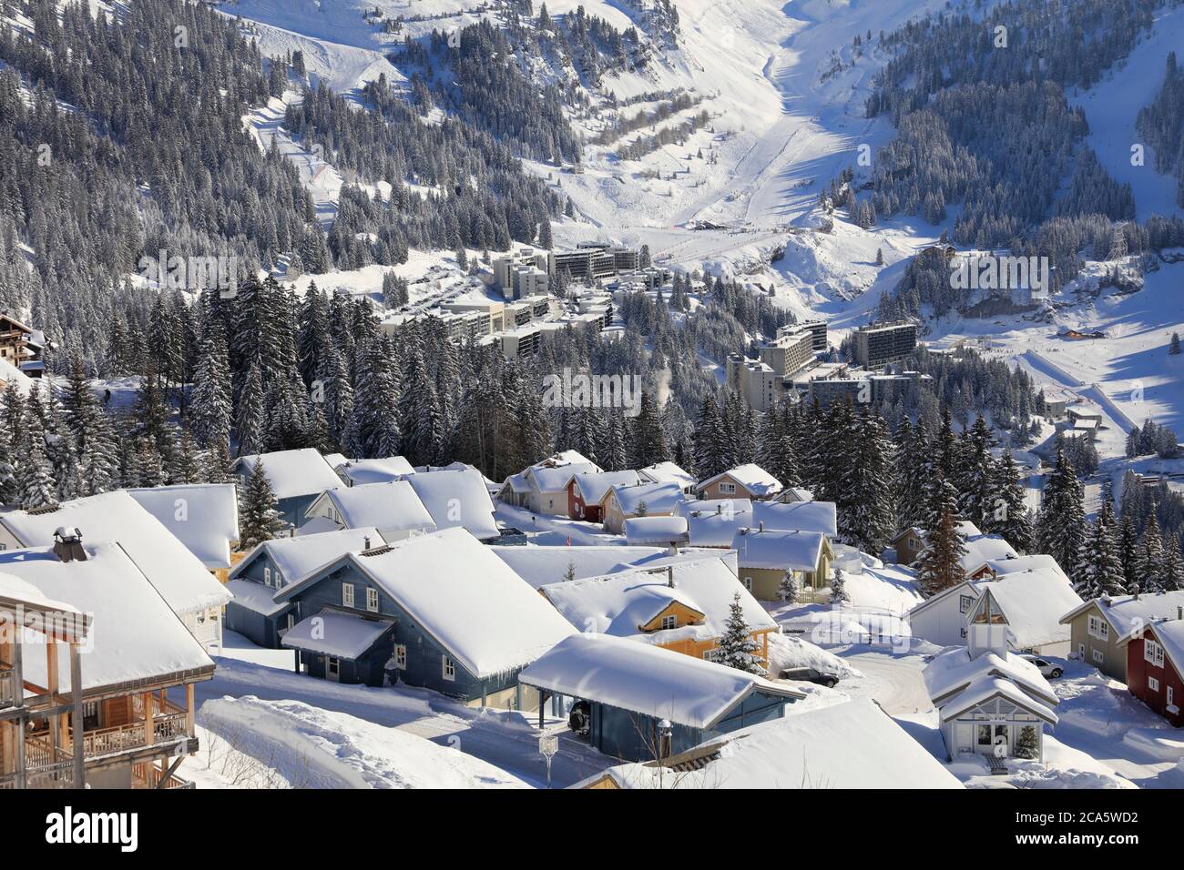Flaine village Banque de photographies et d’images à haute résolution ...