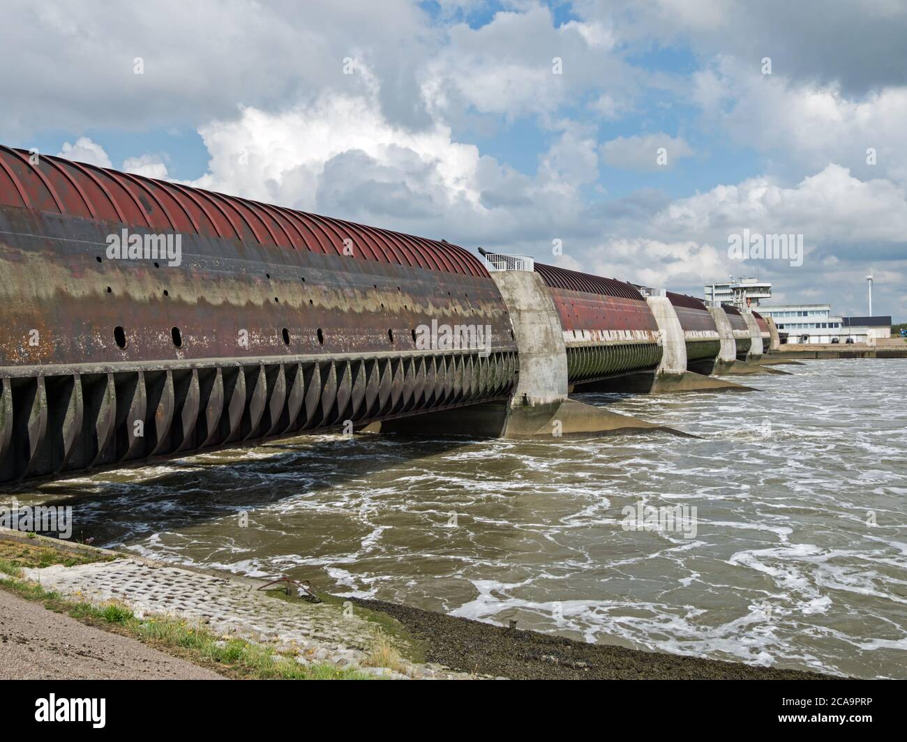 Eider dam Banque de photographies et d’images à haute résolution - Alamy