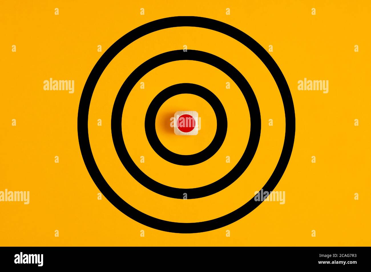 Sur La Cible Conceptuelle Banque d'image et photos - Alamy