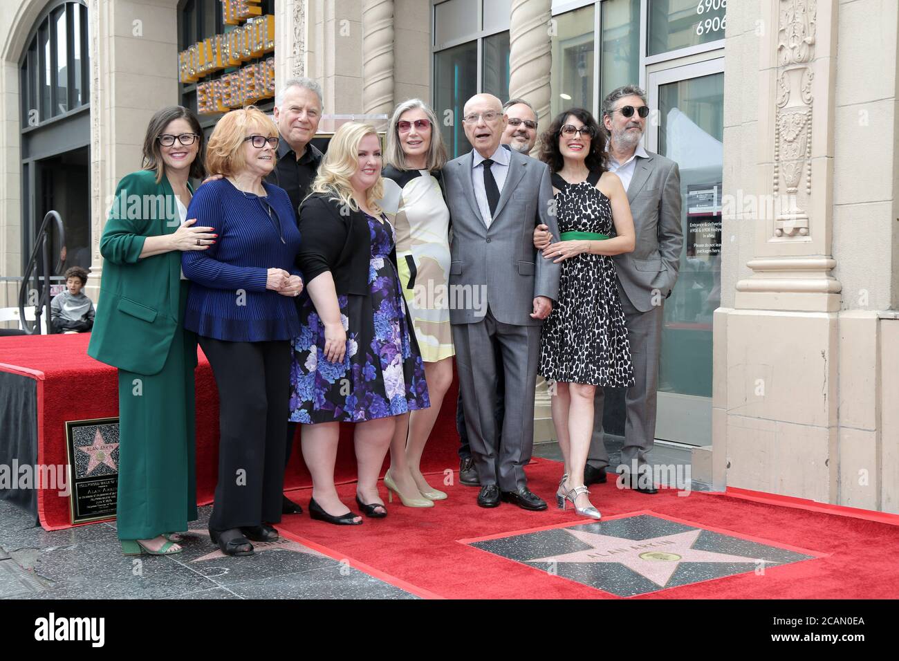 LOS ANGELES - 7 MAI : Marlis Pujol, Ann-Margret, Paul Reiser, Sarah ...