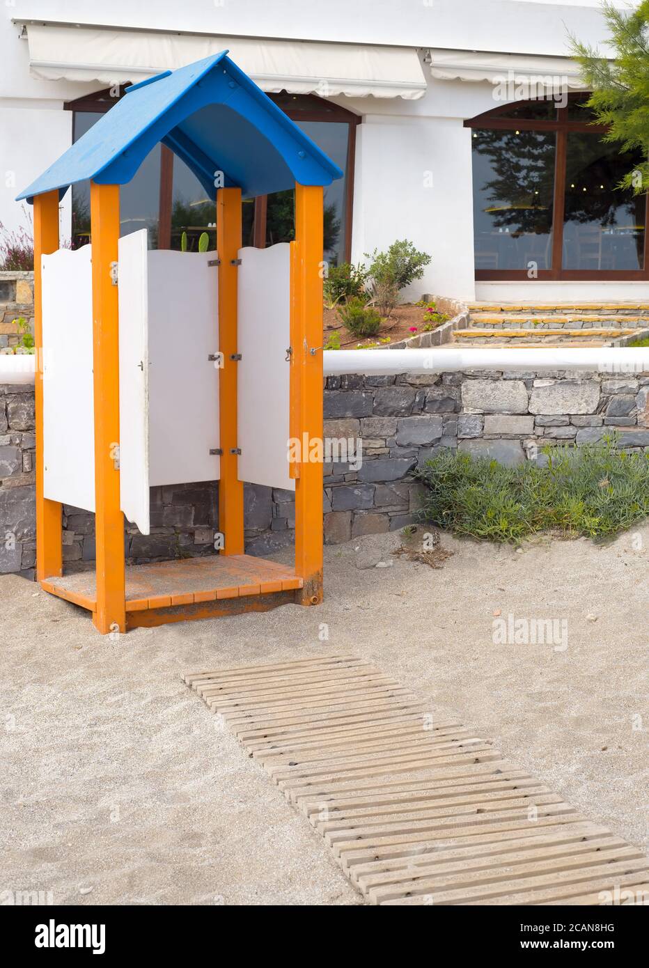 Ancien kiosque sur la plage Photo Stock - Alamy