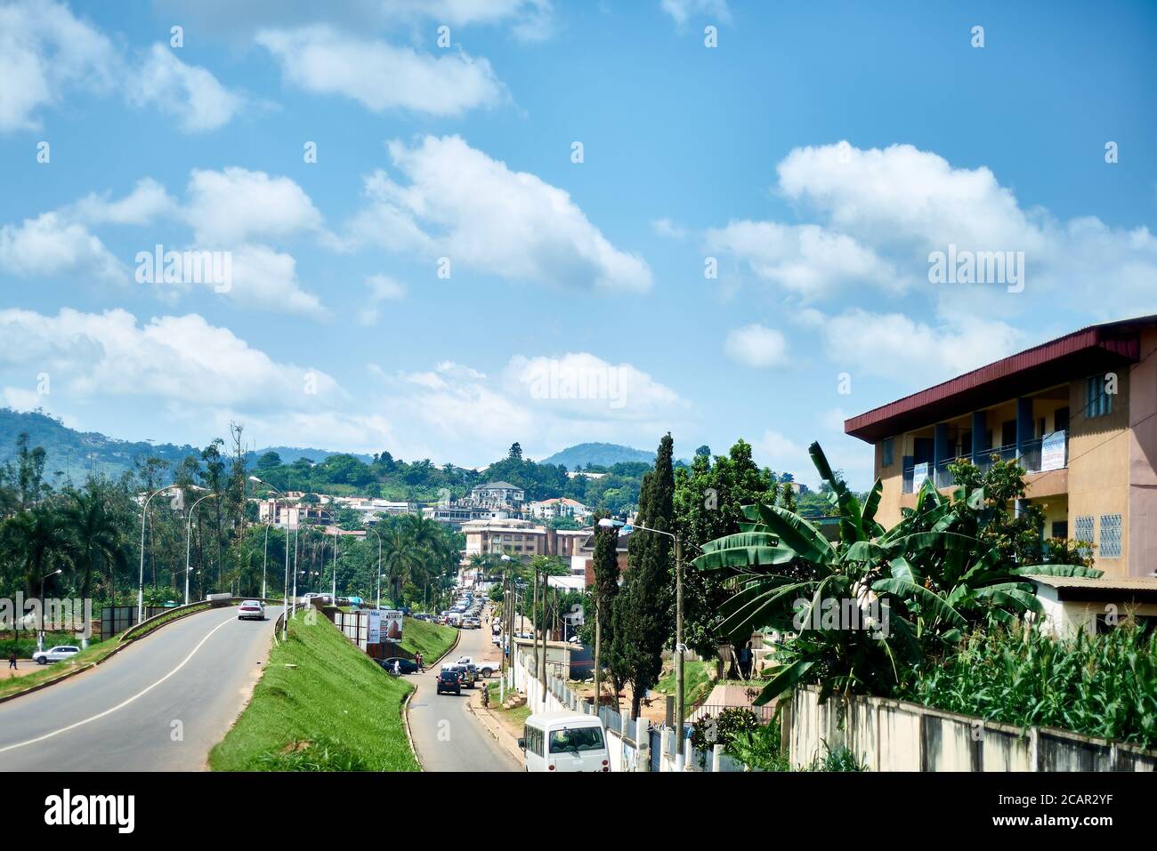 Yaounde cameroon architecture Banque de photographies et d’images à ...