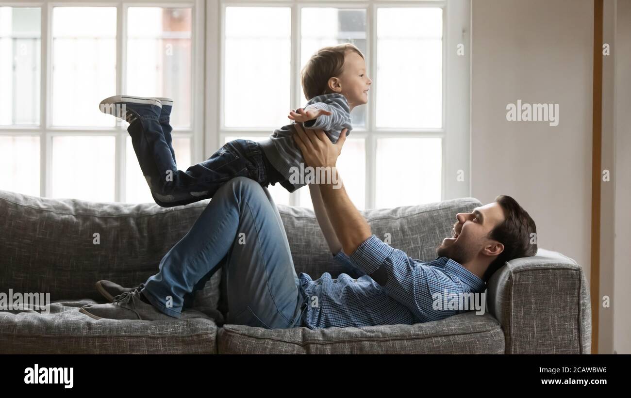 Avion papa Banque de photographies et d’images à haute résolution - Alamy