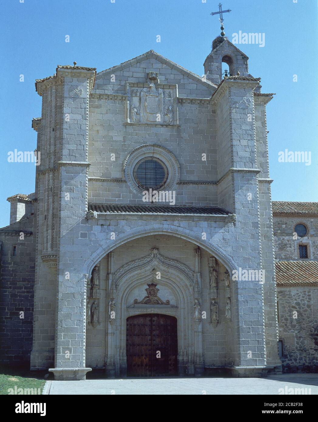 EXTÉRIEUR - FACHADA DE LA IGLESIA DEL CONVENTO DE SANTO TOMAS - SIGLO ...