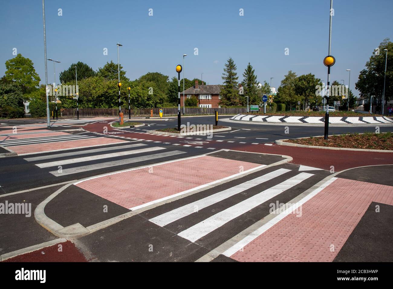 La photo datée du 10 août montre le premier rond-point hollandais du ...