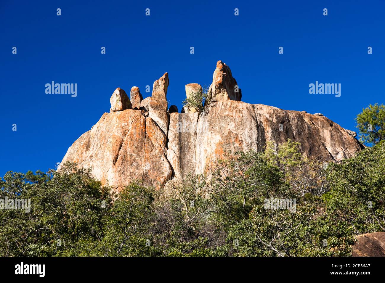 Collines de Matobo, formations rocheuses naturelles spectaculaires, art ...