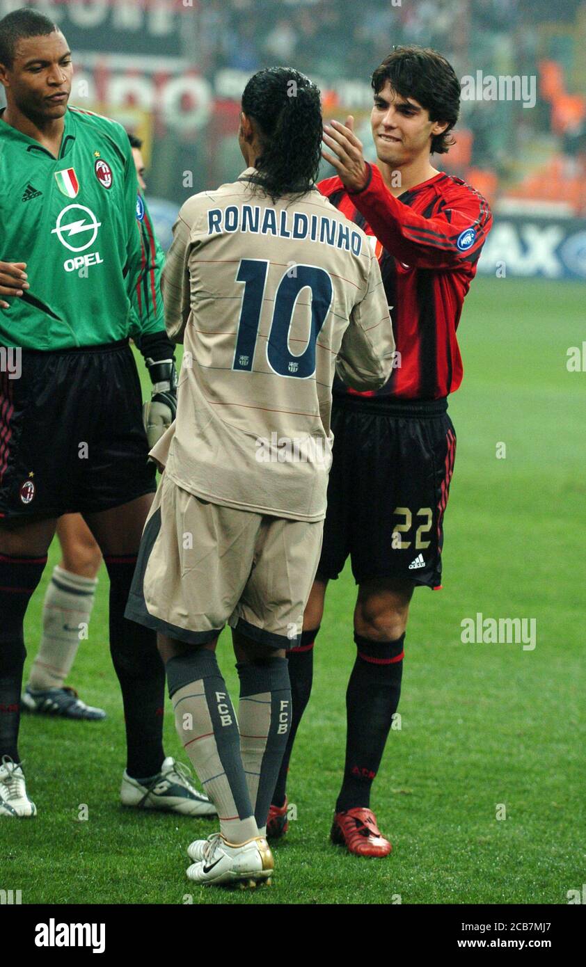 Kaka milan 2004 Banque de photographies et d’images à haute résolution ...