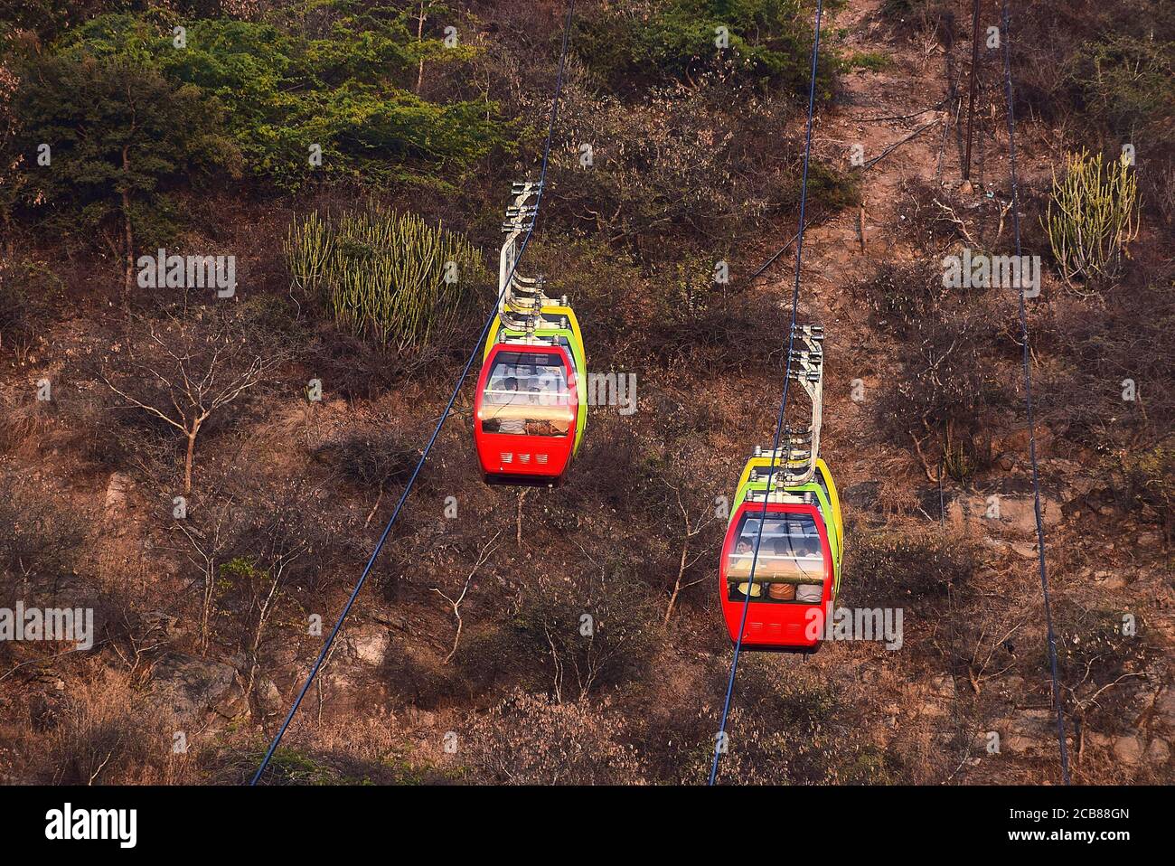 Ropeway trolley Banque de photographies et d’images à haute résolution ...