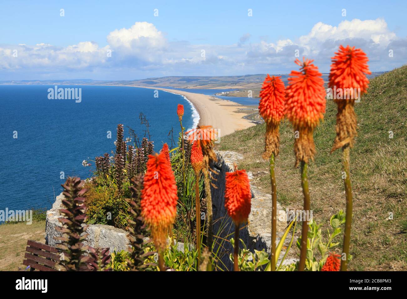 Chesil Beach, une plage de 18 kilomètres de long, de Portland à West ...
