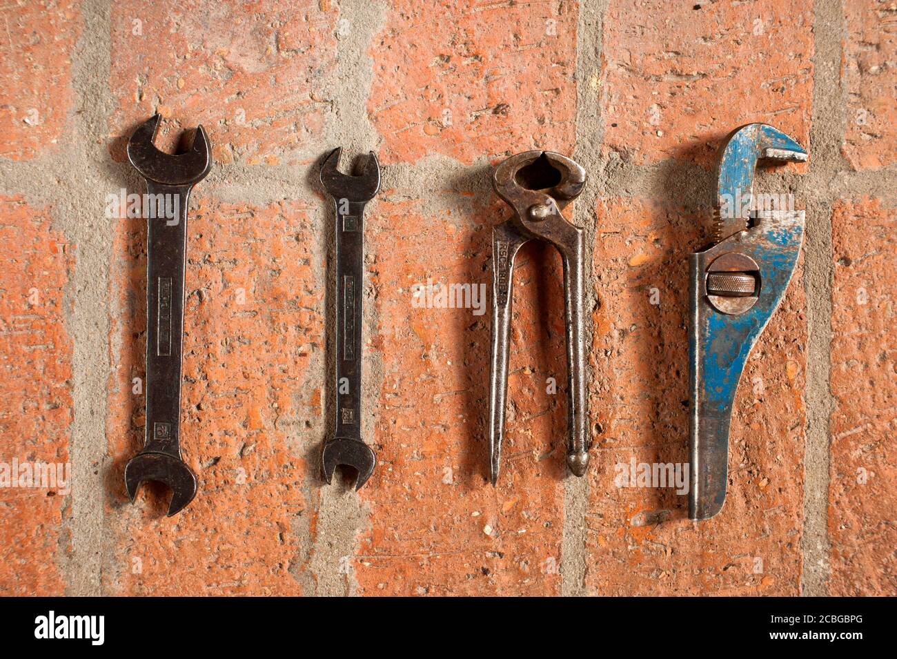 Outils en fer Banque de photographies et d’images à haute résolution ...