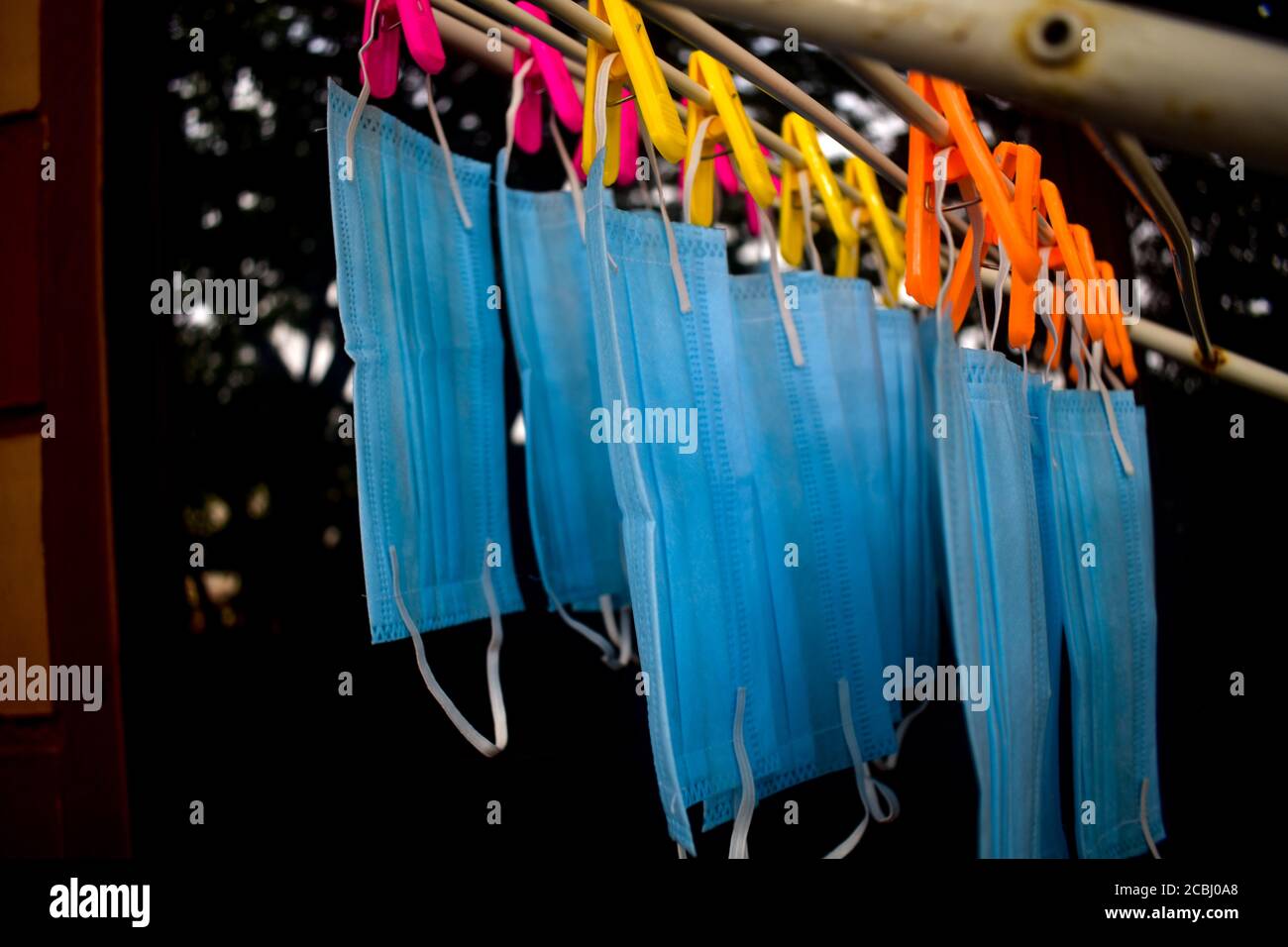 Pendu par les pieds Banque de photographies et d’images à haute ...