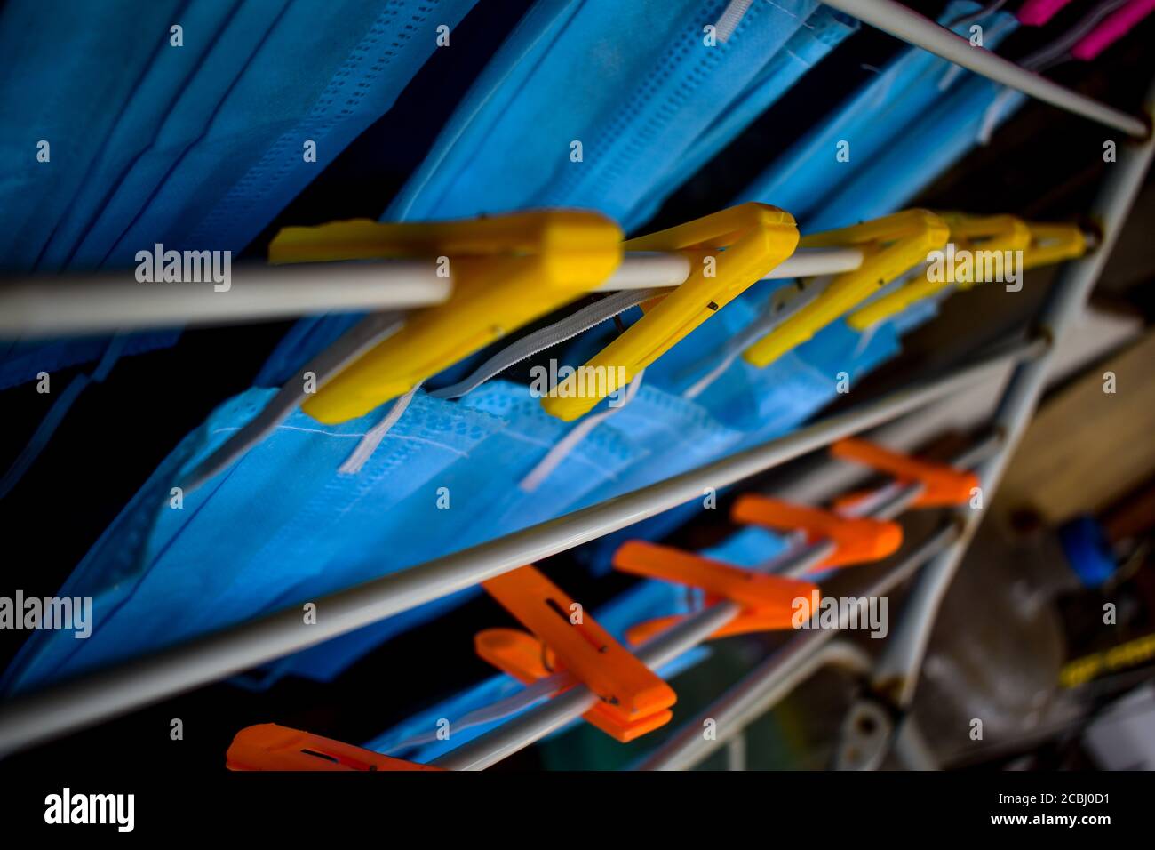 Pendu par les pieds Banque de photographies et d’images à haute ...