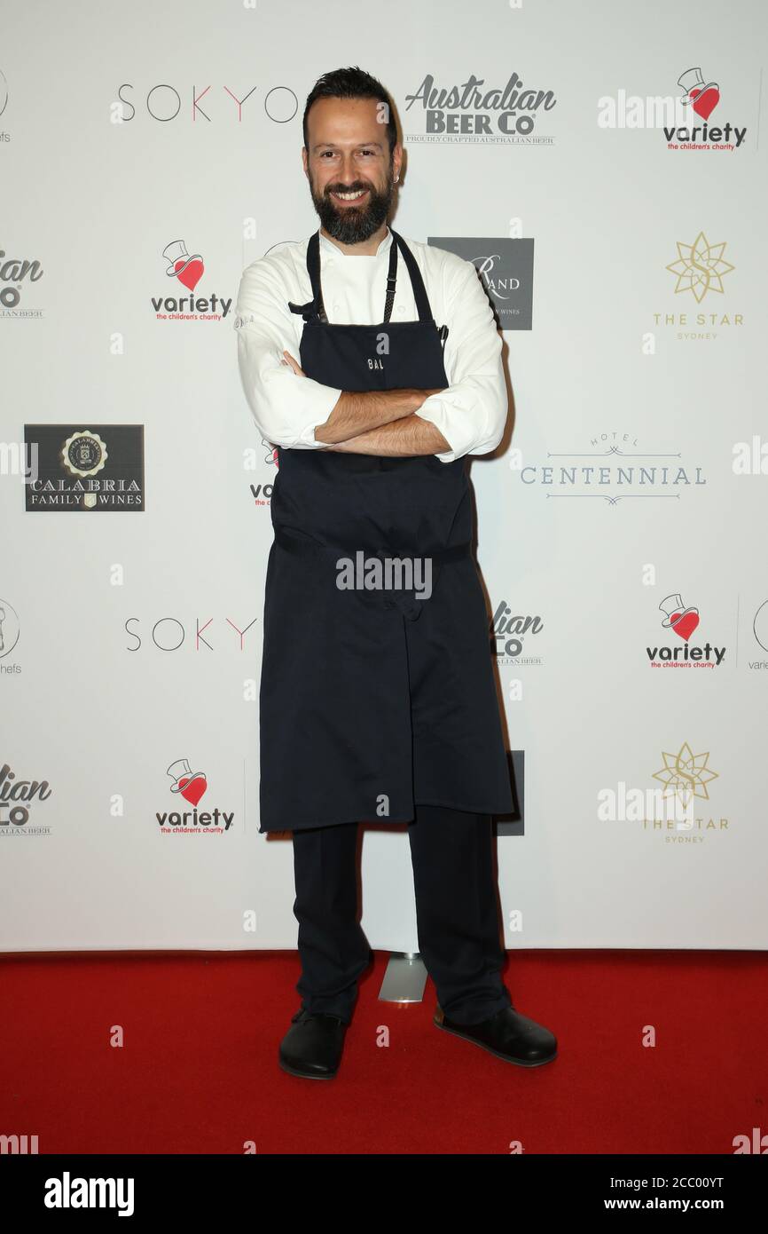 Photo : chef Dany Karam, Noir. Les plus beaux de Sydney brilleront sur ...