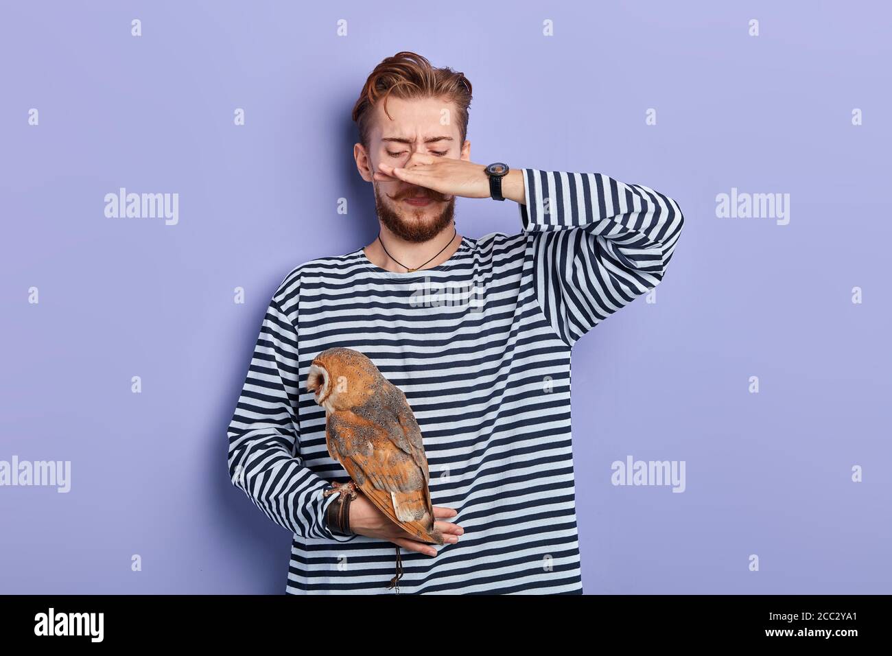 Oiseau puant Banque de photographies et d’images à haute résolution - Alamy