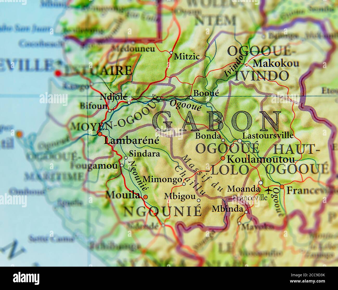 Carte géographique du Gabon avec des villes importantes Photo Stock - Alamy