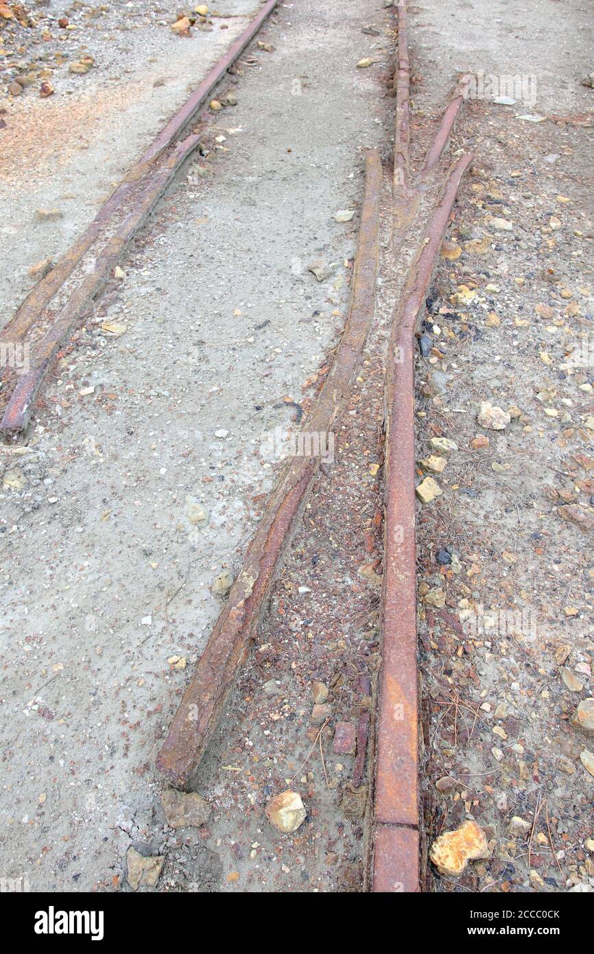 Train rails vertical closeup background Banque de photographies et d ...