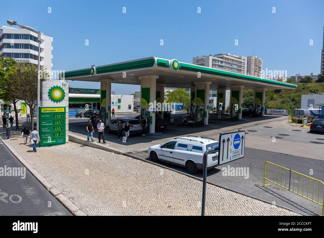 Bp lisbonne Banque de photographies et d’images à haute résolution - Alamy