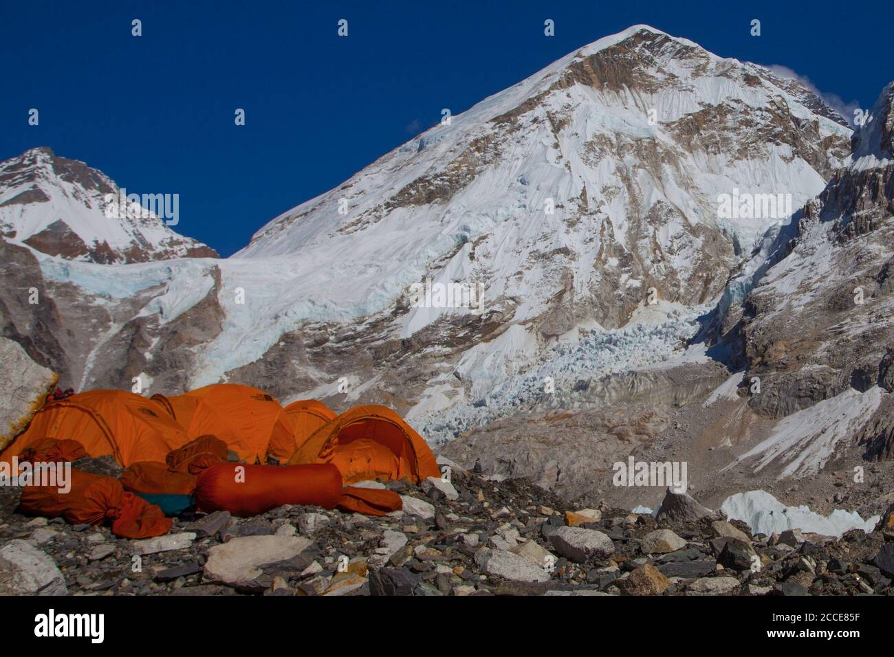 Mount everest base camp Banque de photographies et d’images à haute ...
