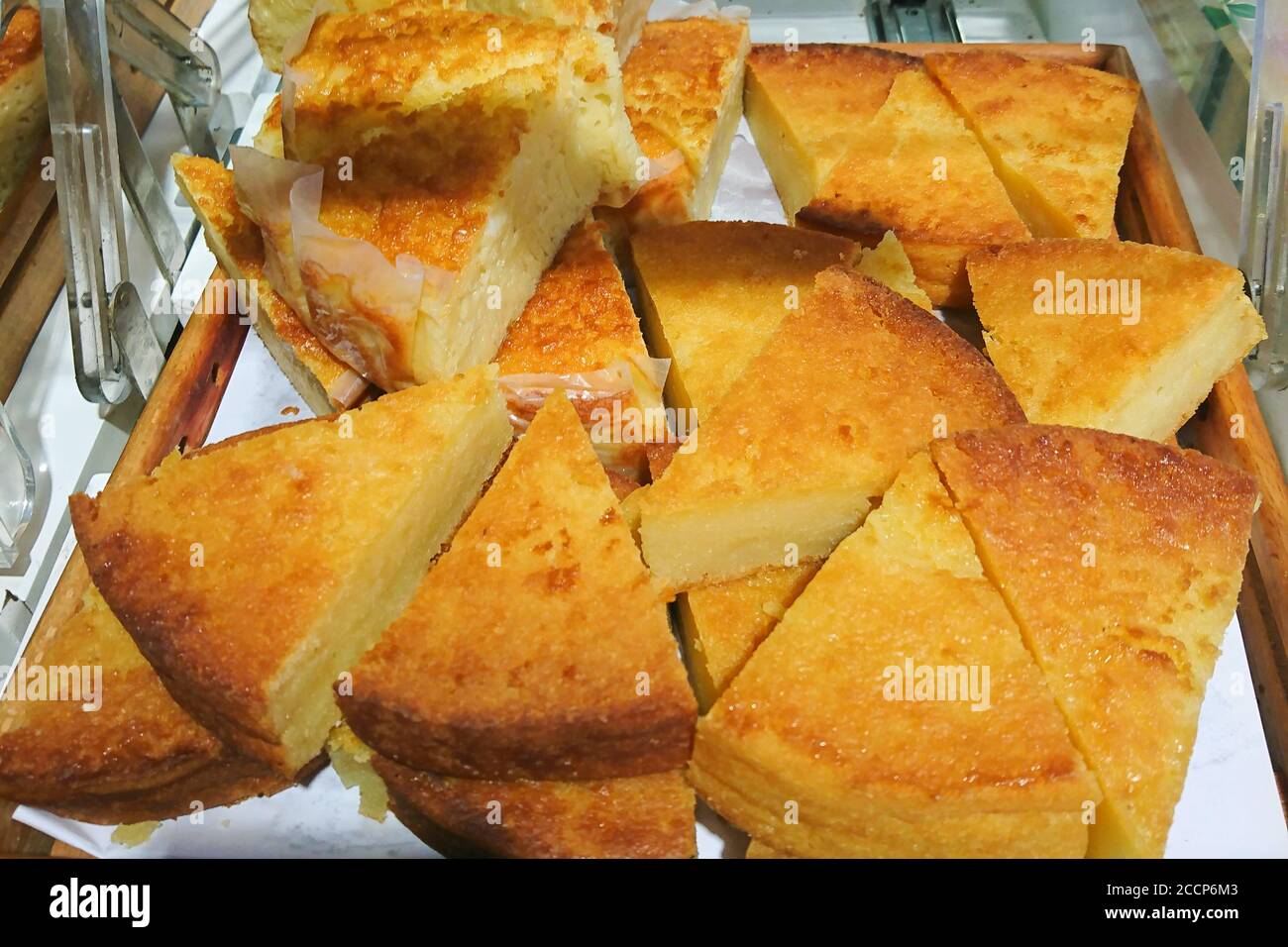 Le manioc frit, la combinaison parfaite de farine, sucre, lait, beurre ...