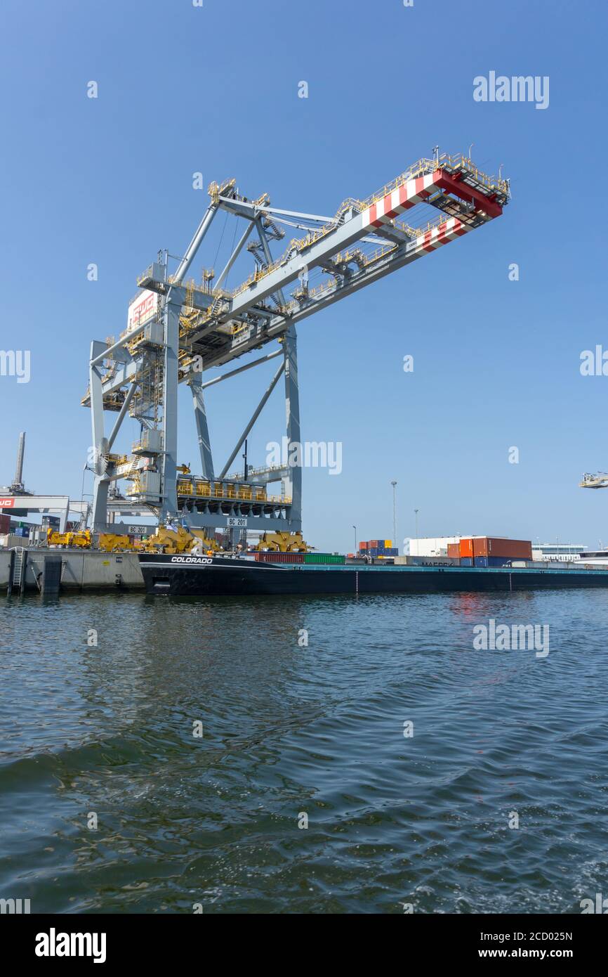 Rwg container terminal Banque de photographies et d’images à haute ...