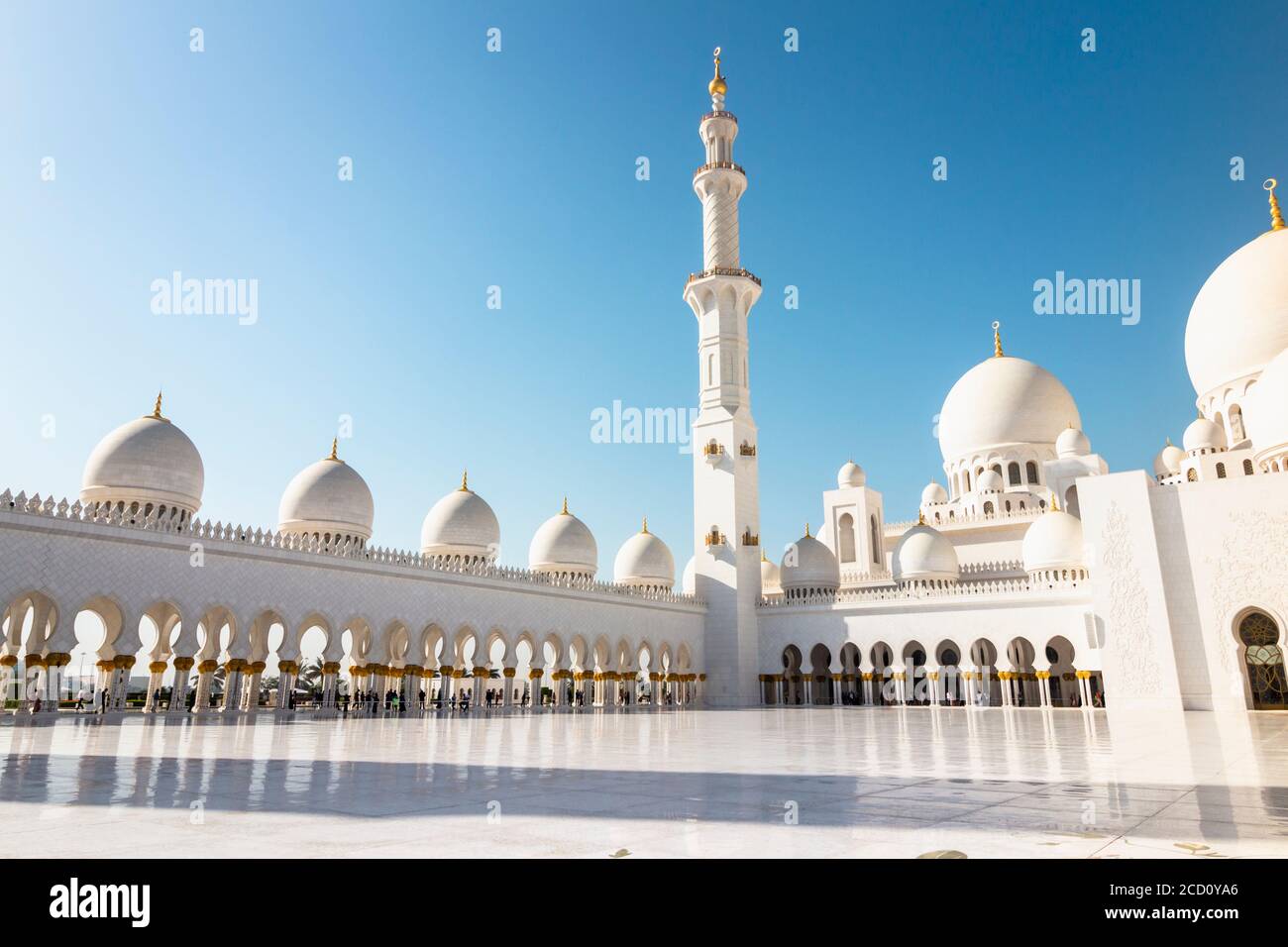 La plus grande mosquée Banque de photographies et d’images à haute ...