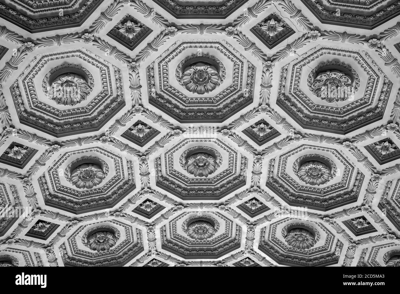 Motif baroque decoratif moulure Banque d'images noir et blanc - Alamy