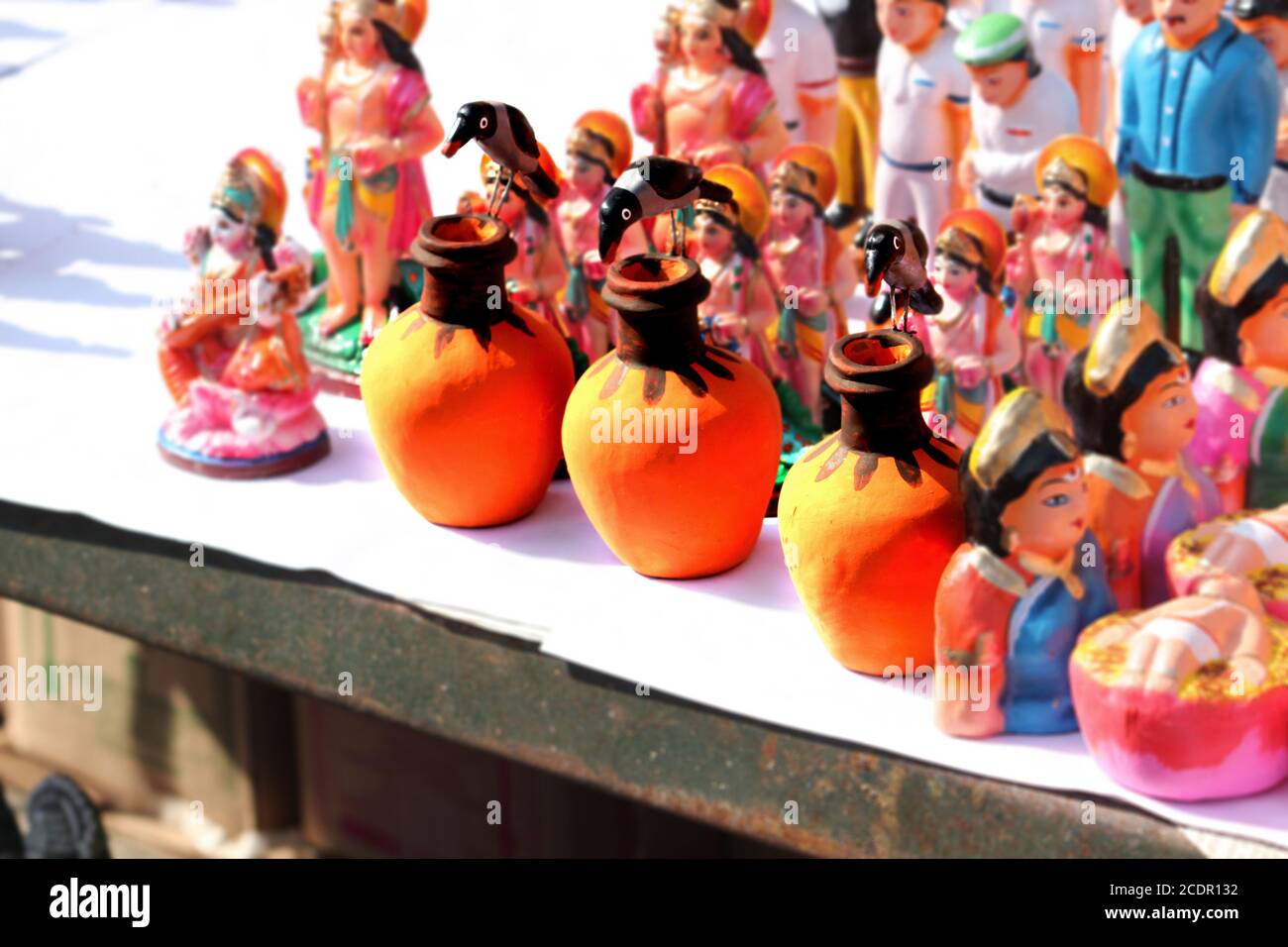 Idole d'argile des dieux hindous Banque de photographies et d’images à ...