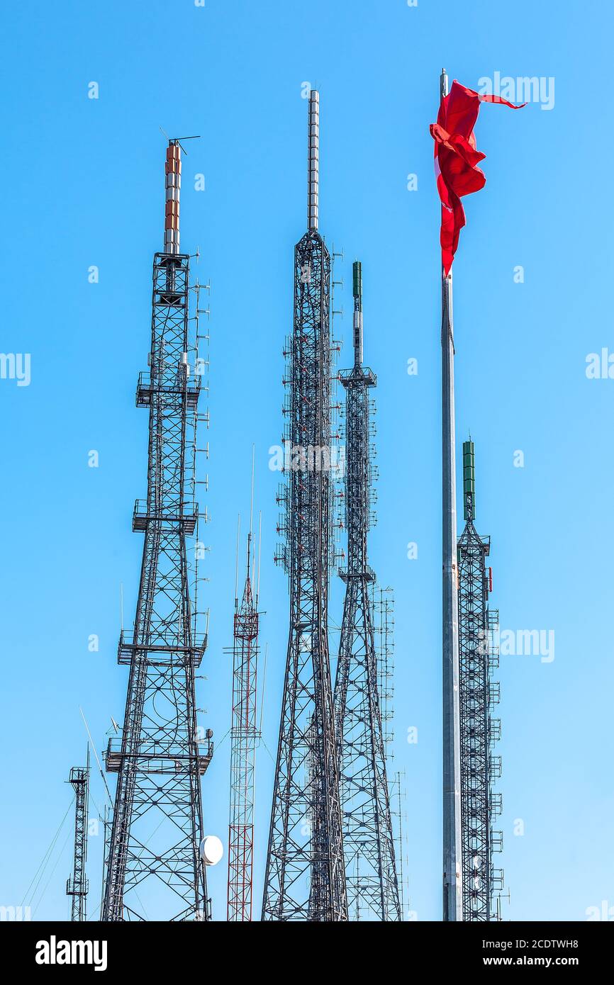 Antennes 5g Banque de photographies et d’images à haute résolution - Alamy